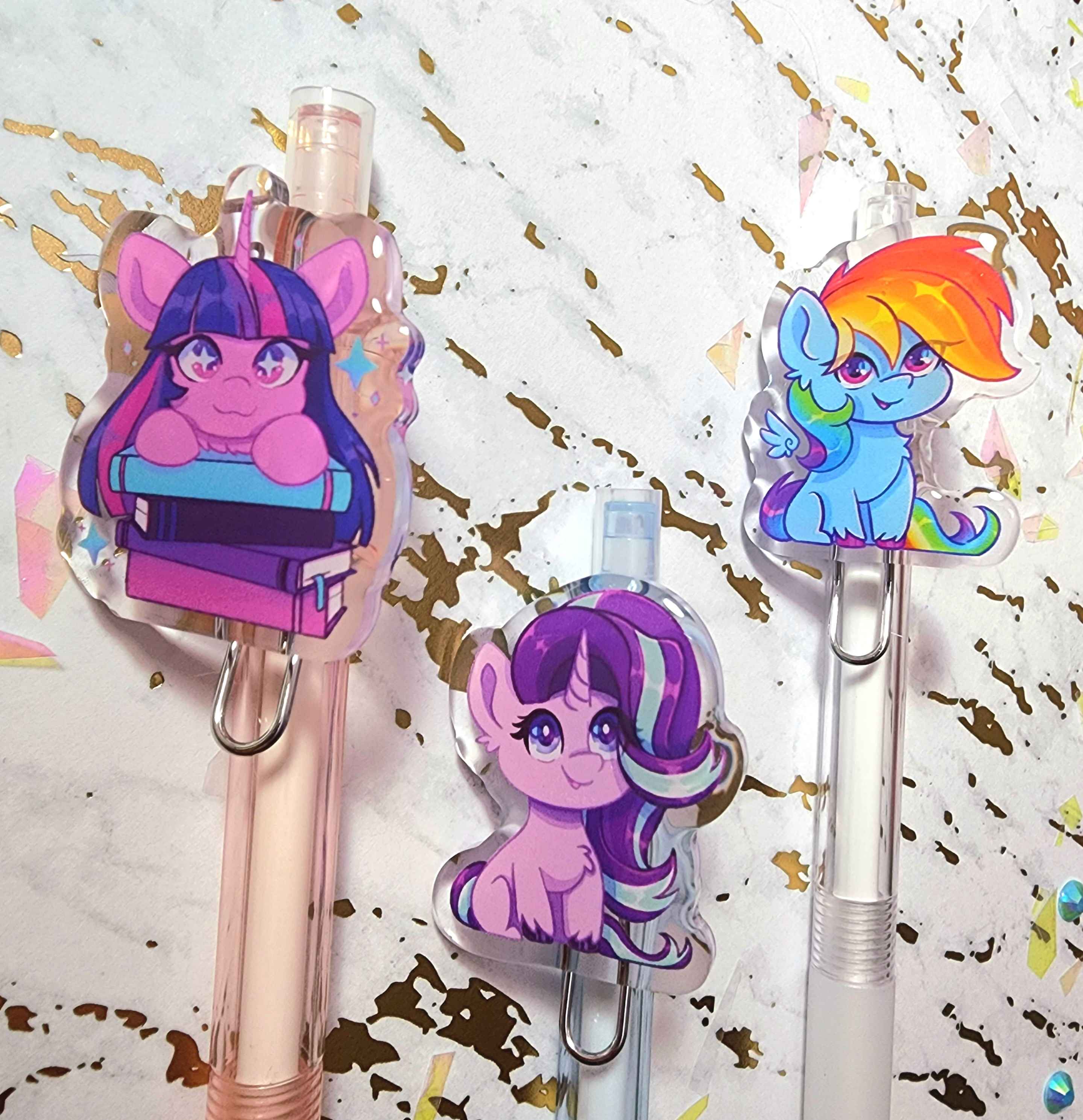Pen with Twilight acrylic clip – Saphy Moon's Shop!